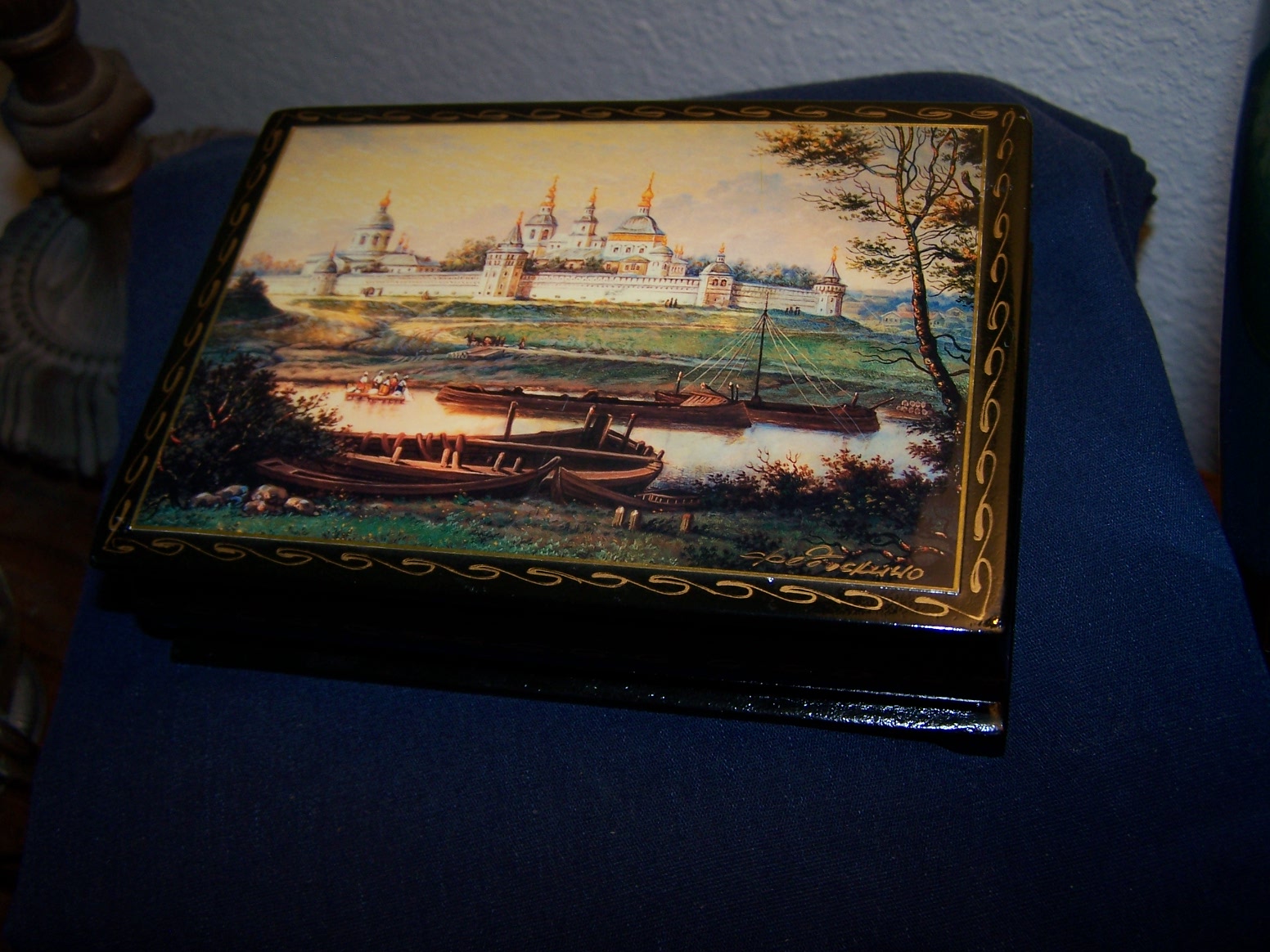 Russian Lacquer box signed? worth having repaired? | Antiques Board