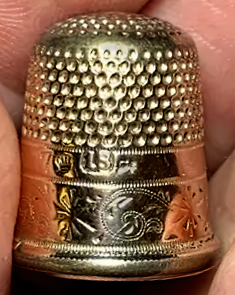 Thimble. Gold or gold plated silver? | Antiques Board