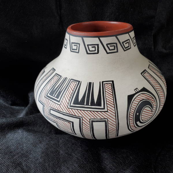 Signed Ray Bustos Zuni Pottery | Antiques Board