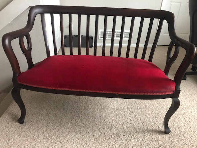 Parlor Couch | Antiques Board